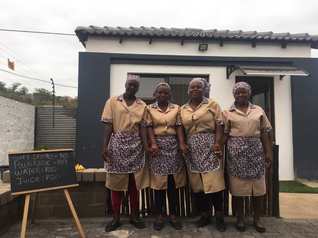 Gallery - Serengeti Village